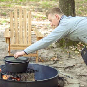 Sunnydaze 8-Quart Pre-Seasoned Cast Iron Deep Black Dutch Oven Pot with Lid and Handle - Camp Chili, Stew, and Soup Pot