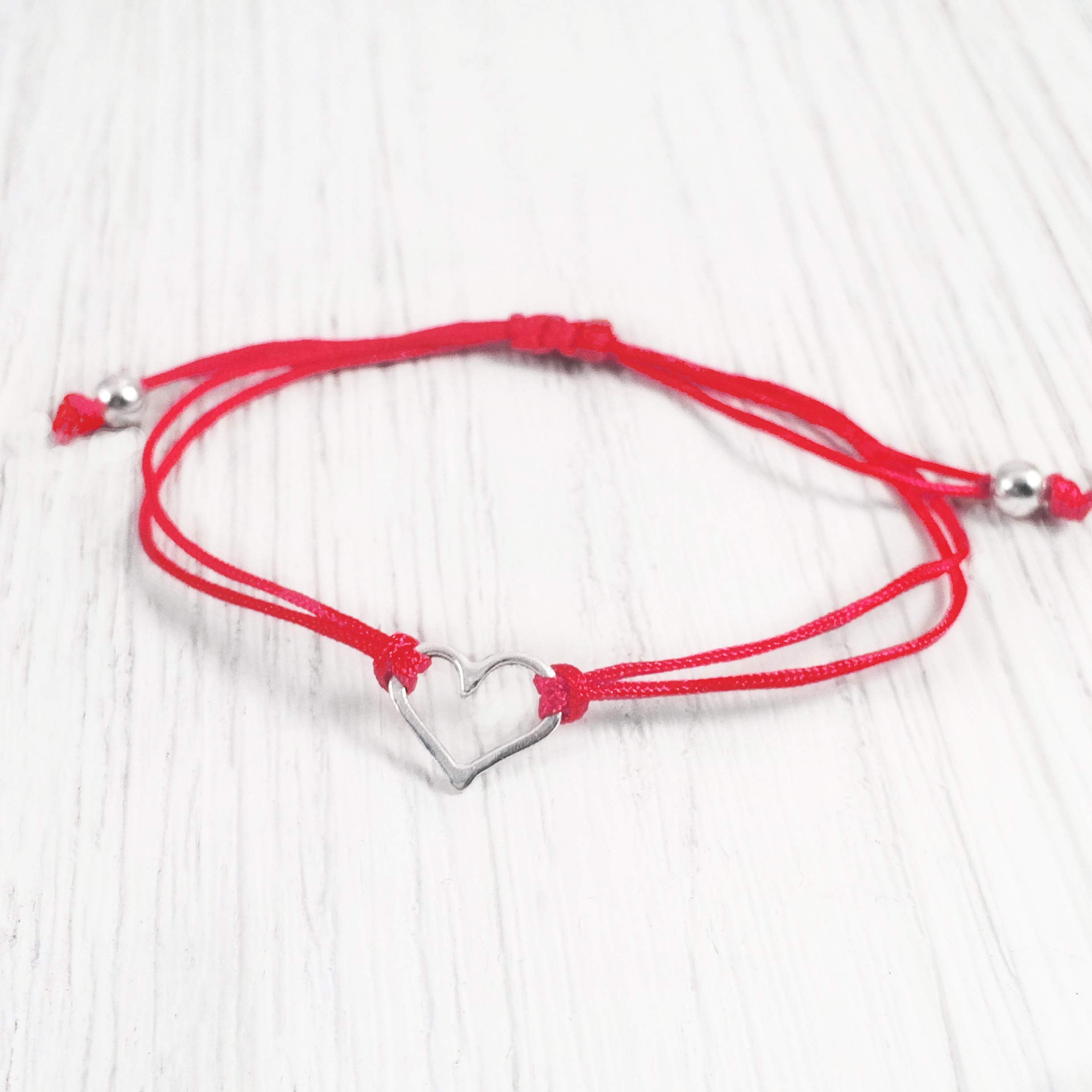 Claudia Lira Joyas Red Womens Friendship Bracelet, Small Handmade Sterling Silver 925 Open Heart Shaped Charm, Pull Adjustable Kindred Cord Thread. Handmade Heart Gift Set