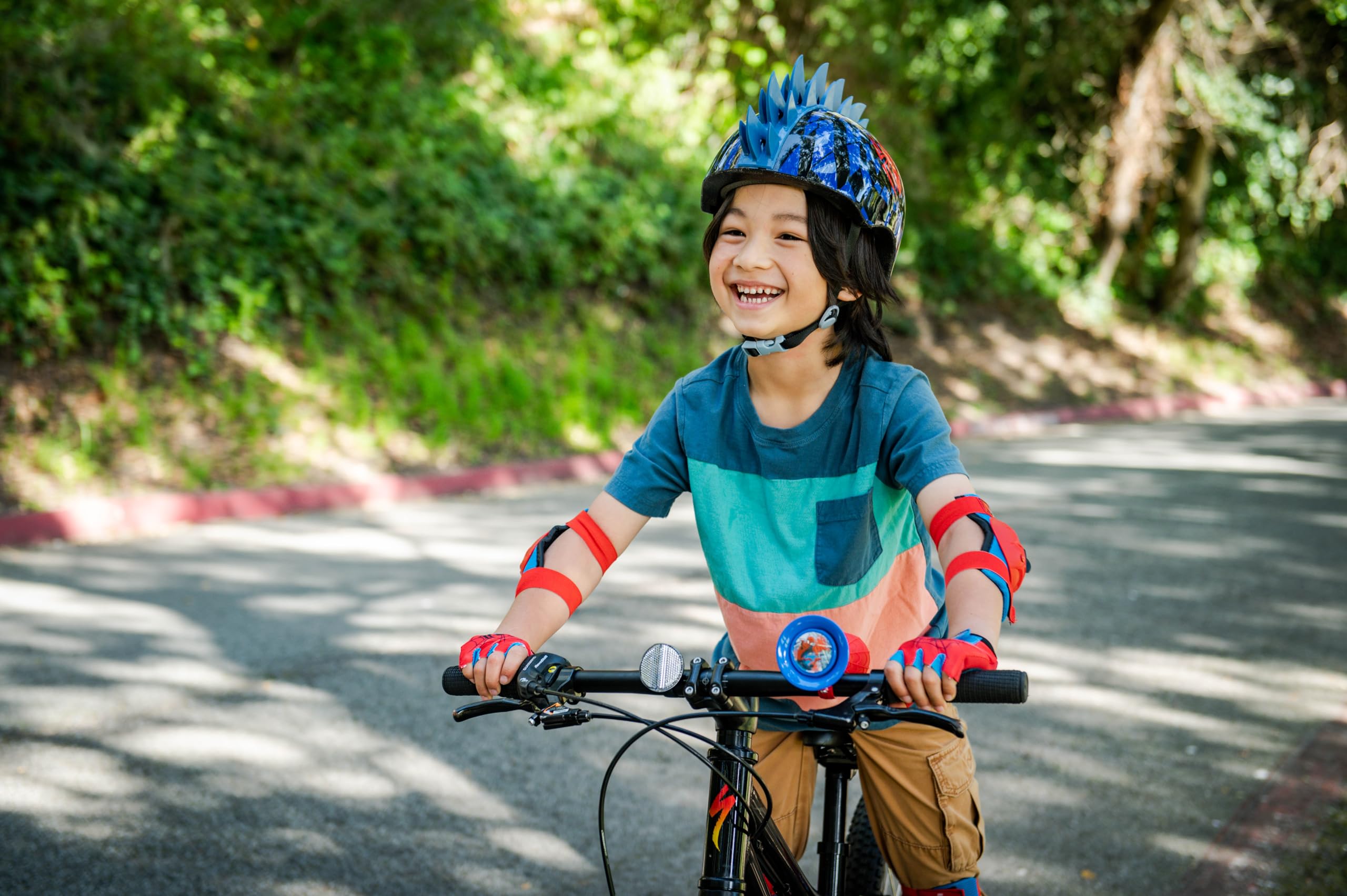 BELL Spider-Man Web Shatter 3D Child Multisport Helmet, Child (5-8 yrs.) (7081692)