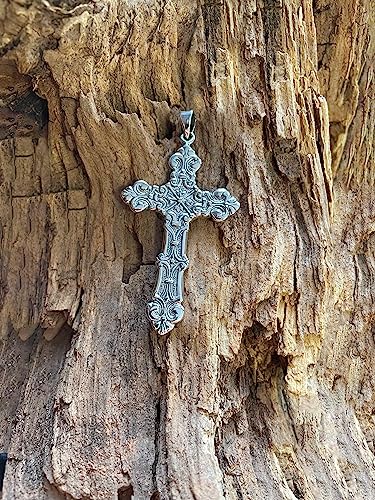 Jewelry Trends Sterling Silver X-Large Medieval Fleur de Lis Gothic Cross Pendant