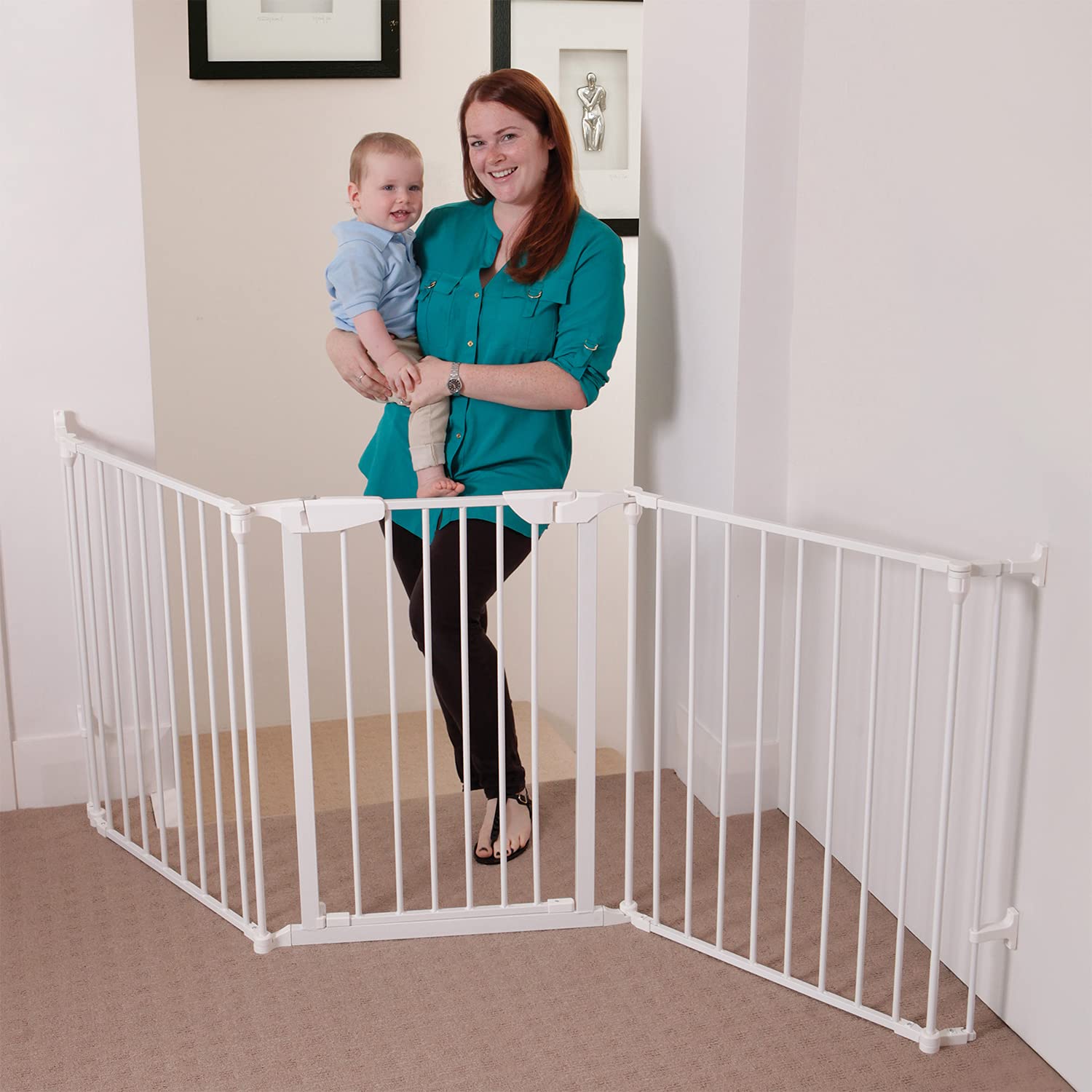 Dreambaby Newport Adapta Baby Gate - Use at Top or Bottom of Stairs - for Straight, Angled or Irregular Shaped Openings (White)