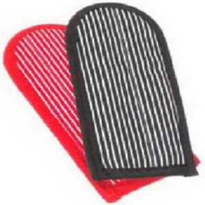 lodge red silicone oven mitt 2 pk