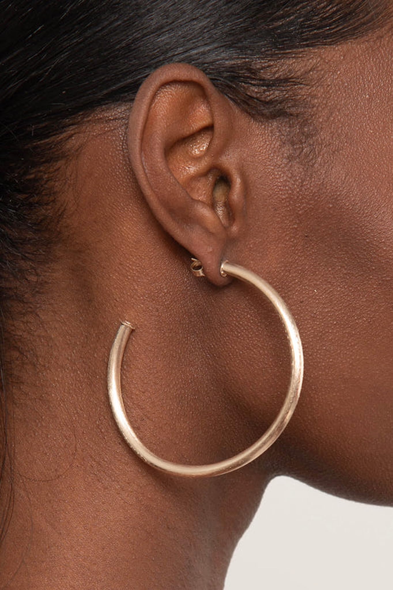 Sheila Fajl Everybody's Favorite Large 2.5 Inch Tubular Lightweight Hoop Earrings in Brush Champagne. 18k Gold and 18k Rose Gold Metal Plated