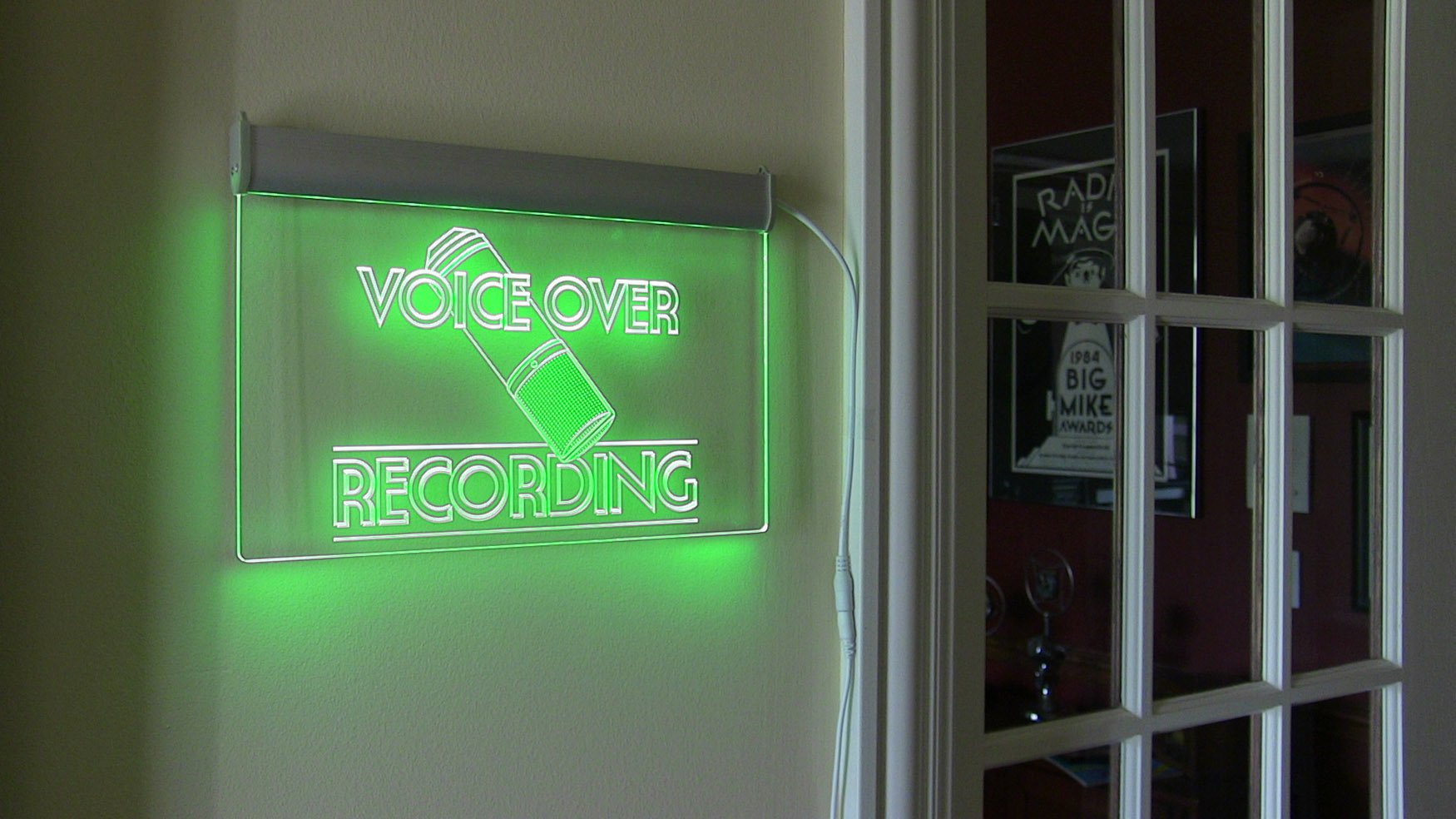 Multi-Color LED Voice Over Recording Sign with Remote Control