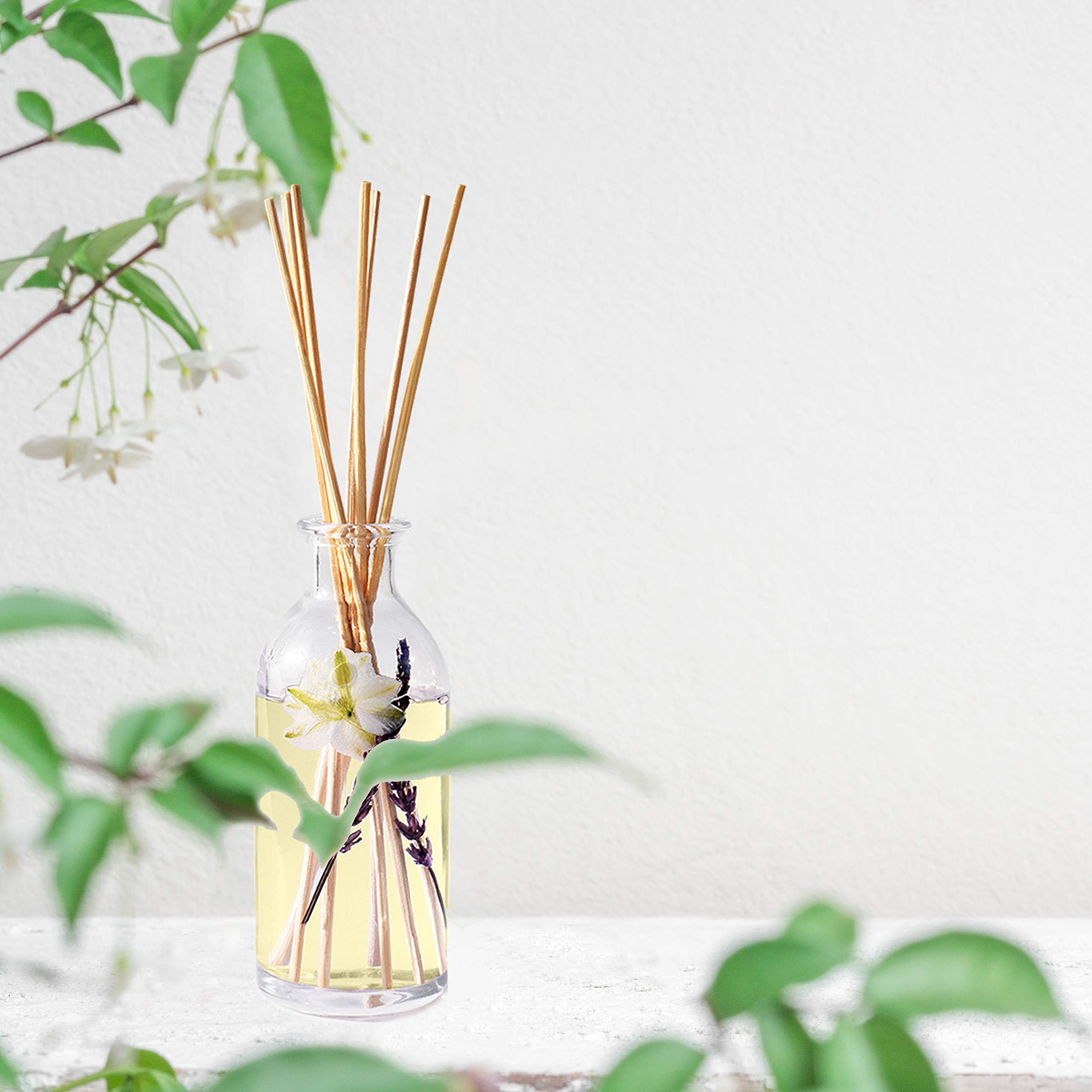 Urban Naturals Lavender Vanilla Reed Diffuser Set | Room Scent Infuser with Real Lavender & Natural Flowers | Soothing Scent Makes a Great Housewarming Gift | Great Idea