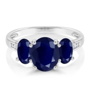 Gem Stone King 10K White Gold Blue Sapphire and White Diamond Oval 3-Stone Engagement Ring For Women (2.89 Cttw, Gemstone September Birthstone, Available In Size 5, 6, 7, 8, 9)