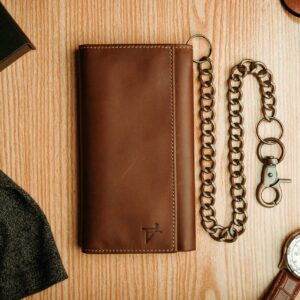 RFID Blocking Mens Tri-fold Long Style Cowhide Leather Chain Wallet Designed in the USA (vintage Brown)