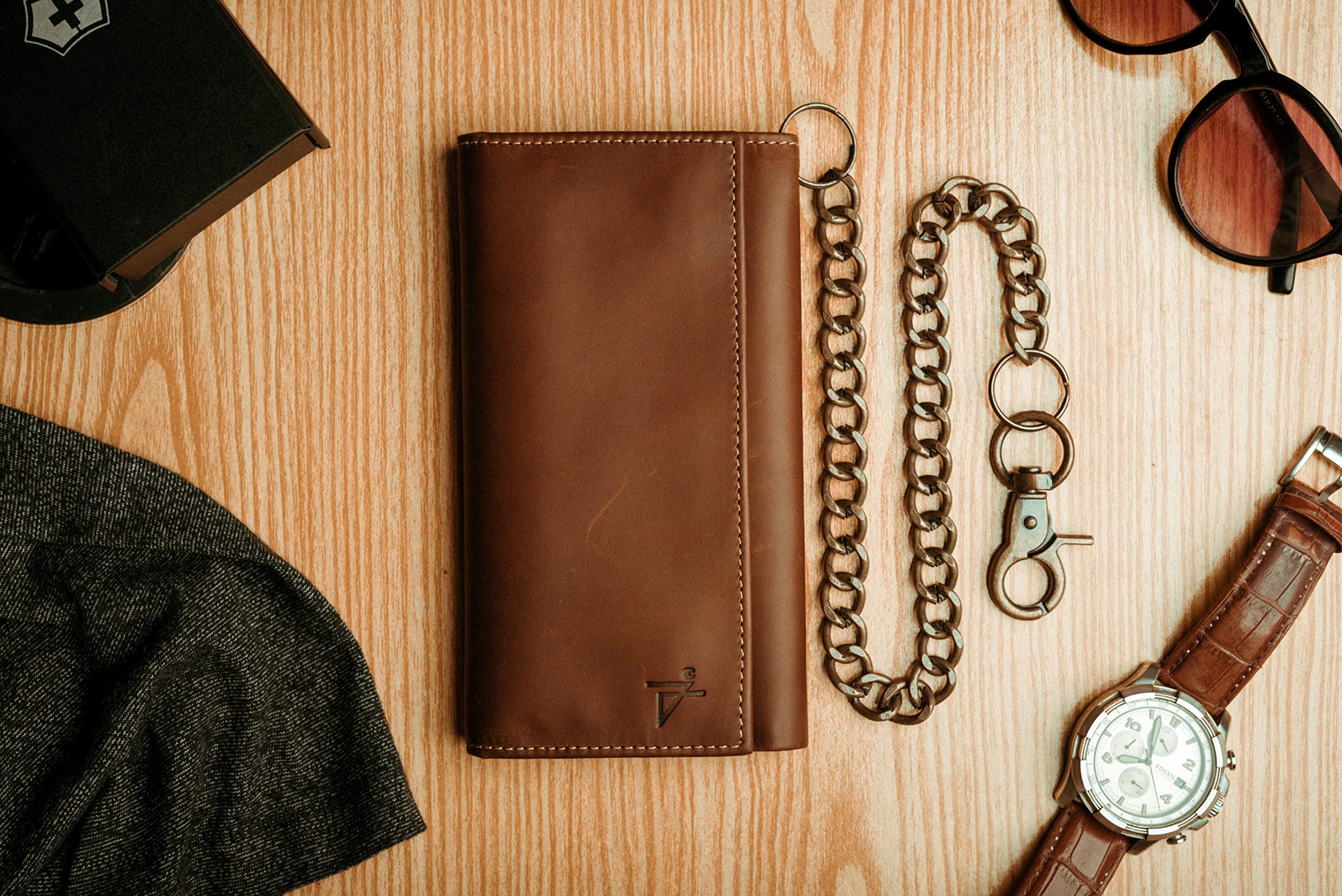 RFID Blocking Mens Tri-fold Long Style Cowhide Leather Chain Wallet Designed in the USA (vintage Brown)