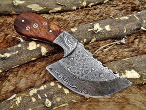 6.7"5 long compact hand forged damascus steel wide blade skinning knife with 3.5" cutting, natural walnut scale with damascus bolster, cow hide leather sheath (wood)