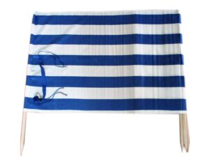 13 ft beach windscreen privacy windbreak with a bag and mallet made in europe (blue/white stripes)