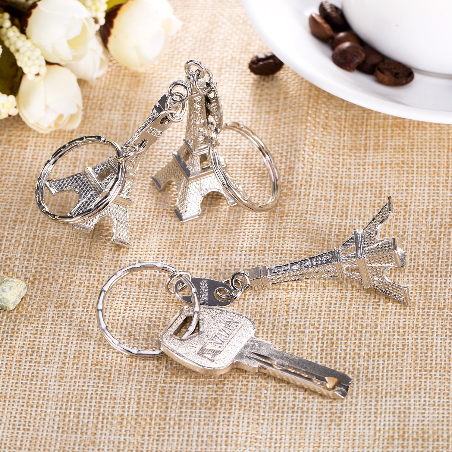 Outus 15 Pieces Eiffel Tower Keyring Retro Adornment French Souvenirs Keychains, Silver