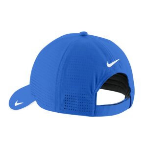 Nike Swoosh Perforated Golf Hat