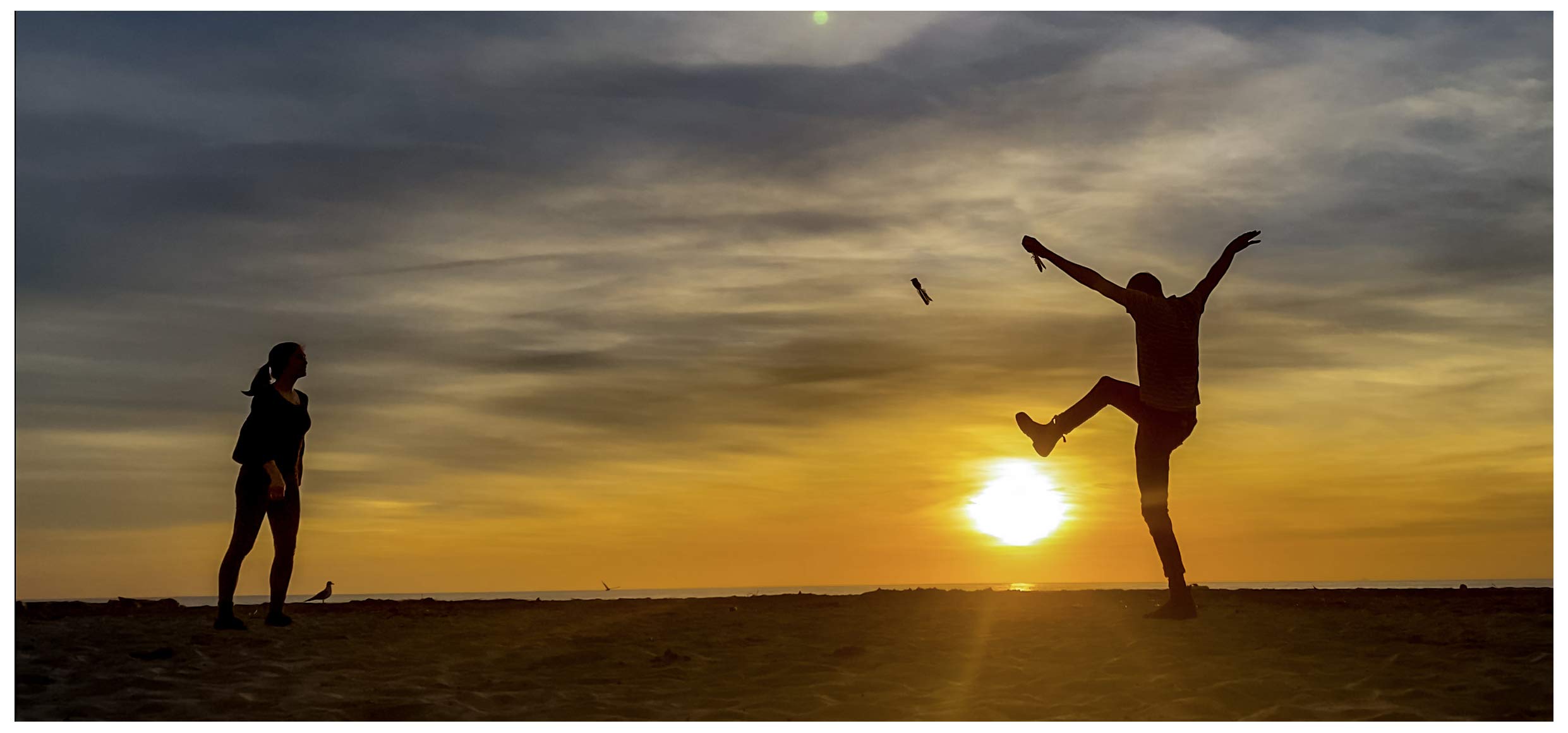 KIKUP Shuttlecock | AllOne Wellness Jian Zi Da CAU - Hacky Sack Like Badminton Birdie with a Twist use Your Hands and Feet to Keep in The Air.