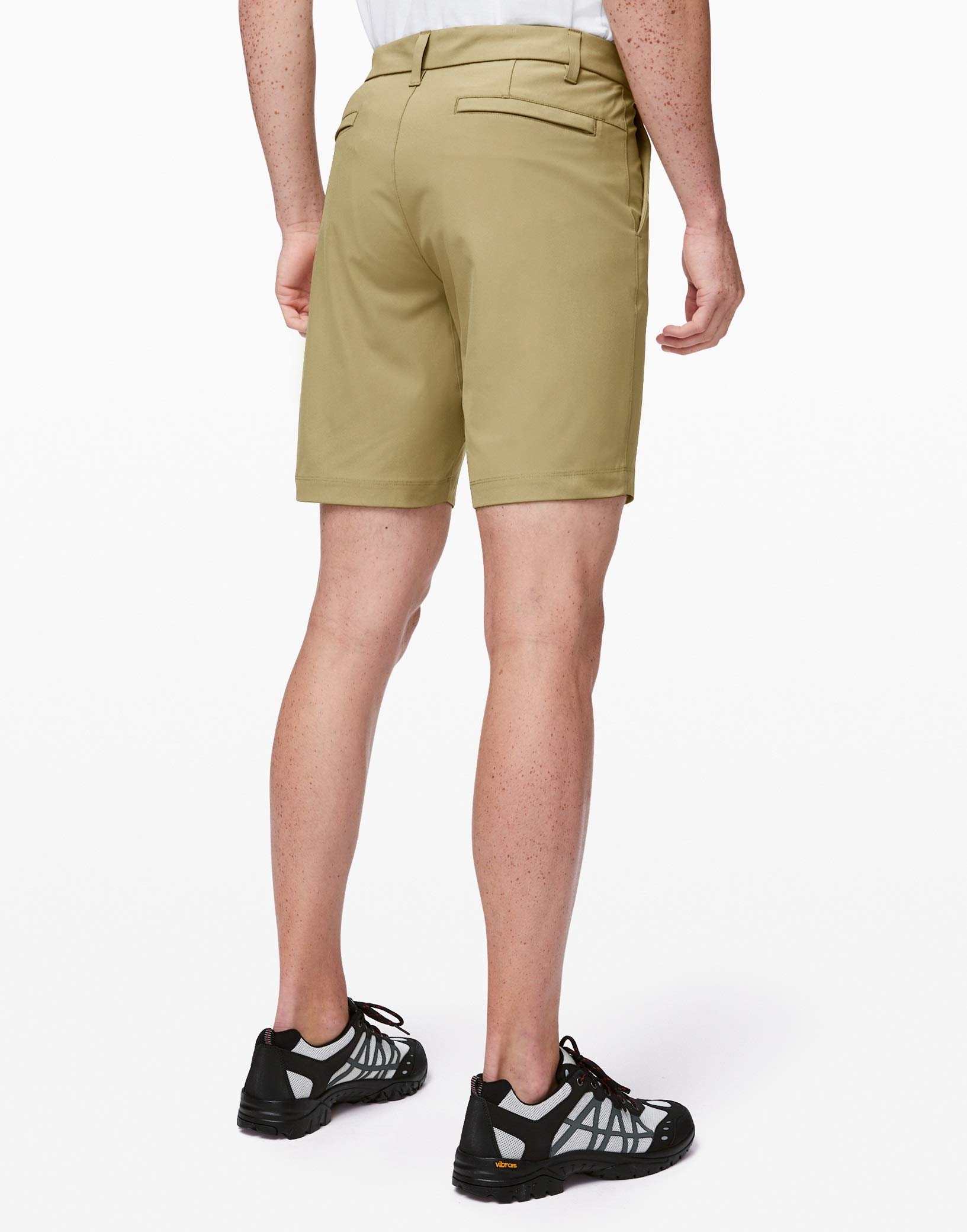 lululemon Mens Commission Short (Tofino Sand, 32)