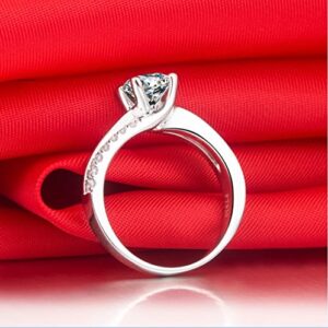 THREE MAN Superb 1CT NSCD Simulated Diamond Ring 4 Prongs Setting Engagement Ring for Women Sterling Silver