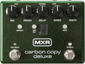 mxr carbon copy deluxe analog delay guitar effects pedal