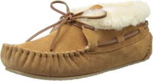 minnetonka women's chrissy cinnamon slipper 8.5 m us