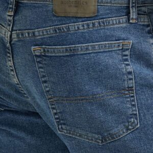 Wrangler Authentics Men's Regular Fit Comfort Flex Waist Jean, Light Stonewash, 42W x 30L