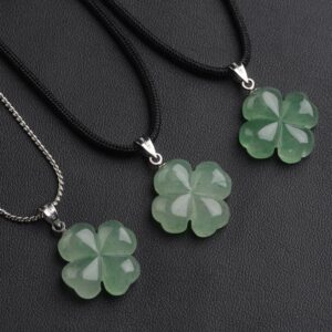 iSTONE St. Patrick's Day Four Leaf Clover Pendant Necklace Green Aventurine Gemstone Pendant Necklace 18"