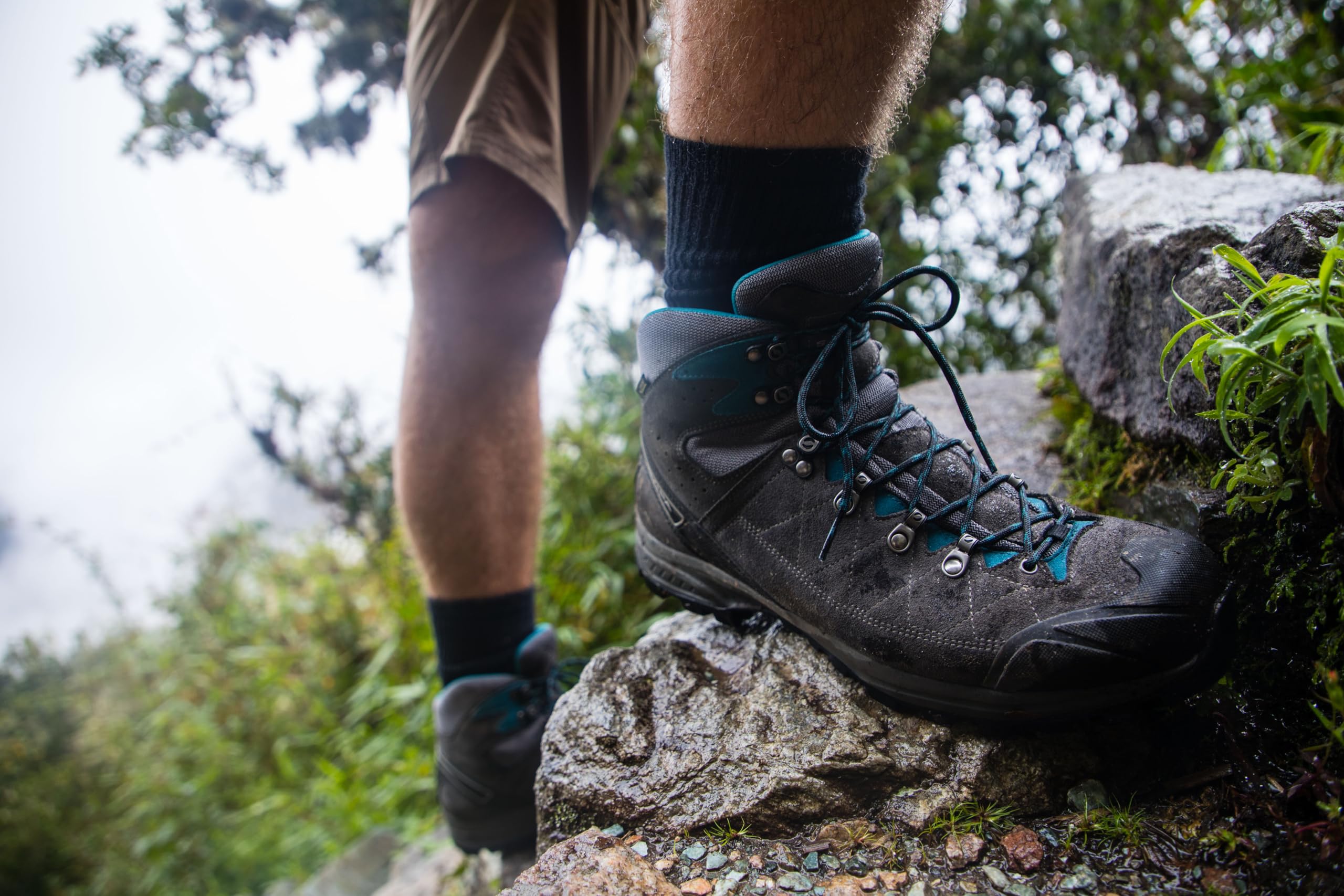 SCARPA Men's Kailash Trek GTX Waterproof Gore-Tex Lightweight Boots for Backpacking and Hiking - Shark Grey/Lake Blue - 8-8.5