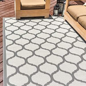 Unique Loom Outdoor Trellis Collection Area Rug - Moroccan (6' 1" x 9' Rectangle, Gray/ Silver)