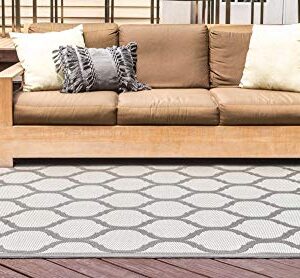 Unique Loom Outdoor Trellis Collection Area Rug - Moroccan (6' 1" x 9' Rectangle, Gray/ Silver)