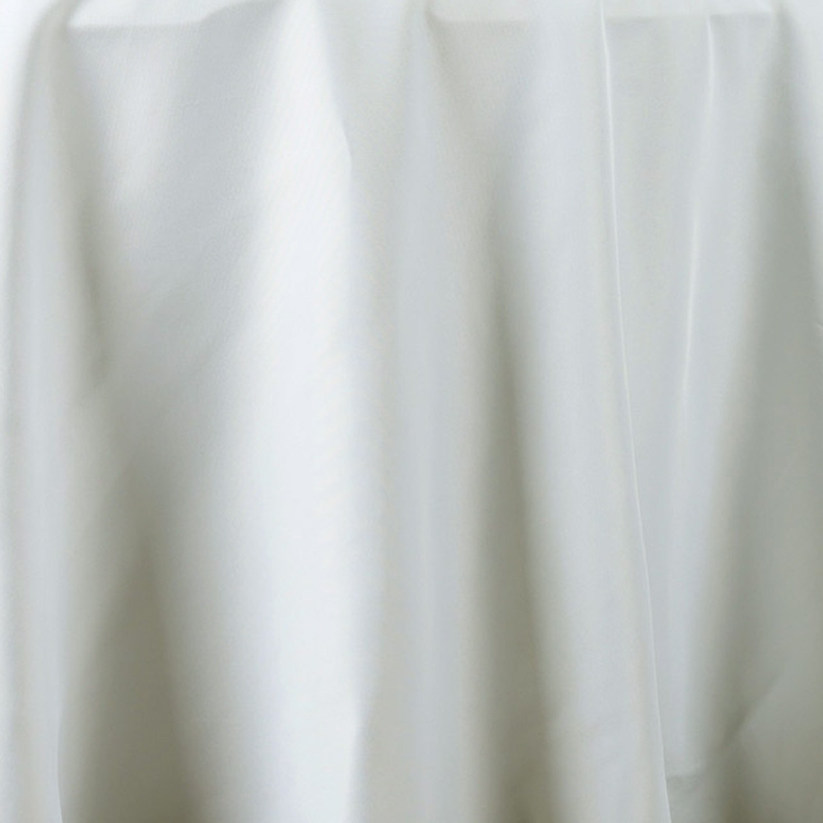 TABLECLOTHSFACTORY Premium Heavy Duty Ivory 108" Round Polyester Tablecloth -Wrinkle Resistant