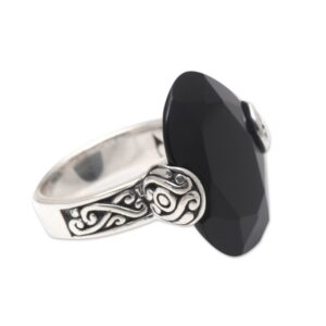 novica artisan handmade onyx cocktail ring oval sterling silver from bali red single stone indonesia birthstone [crownbezel 0.8 in h x 0.7 in w x 0.2 in d band width 5 mm w] ' mysterious oval'