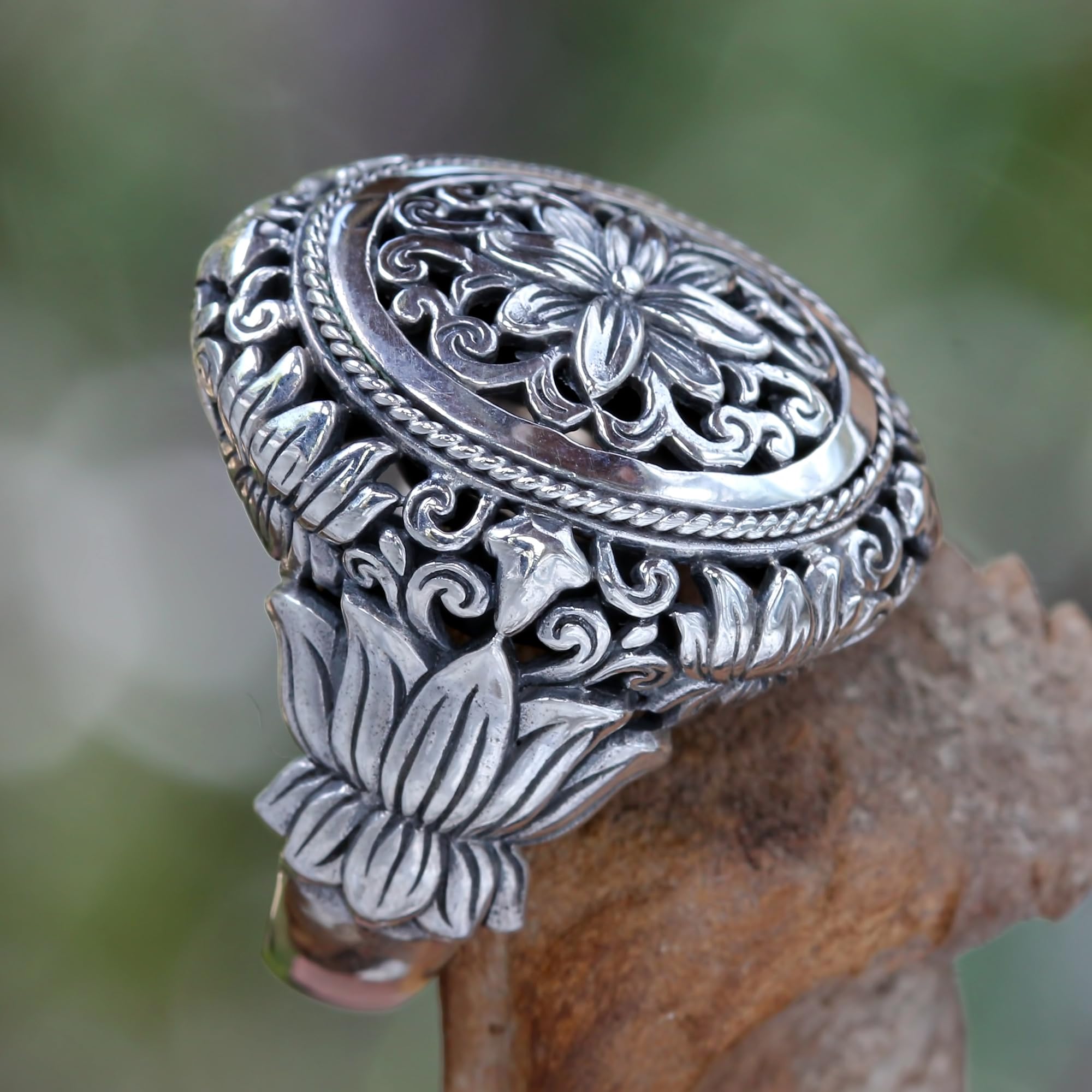 NOVICA Artisan Handmade Sterling Silver Flower Ring Floral Cocktail No Stone Indonesia [crownbezel 0.9 in L x 0.8 in W x 0.2 in H Band Width 4 mm W] ' Precious Lotus'