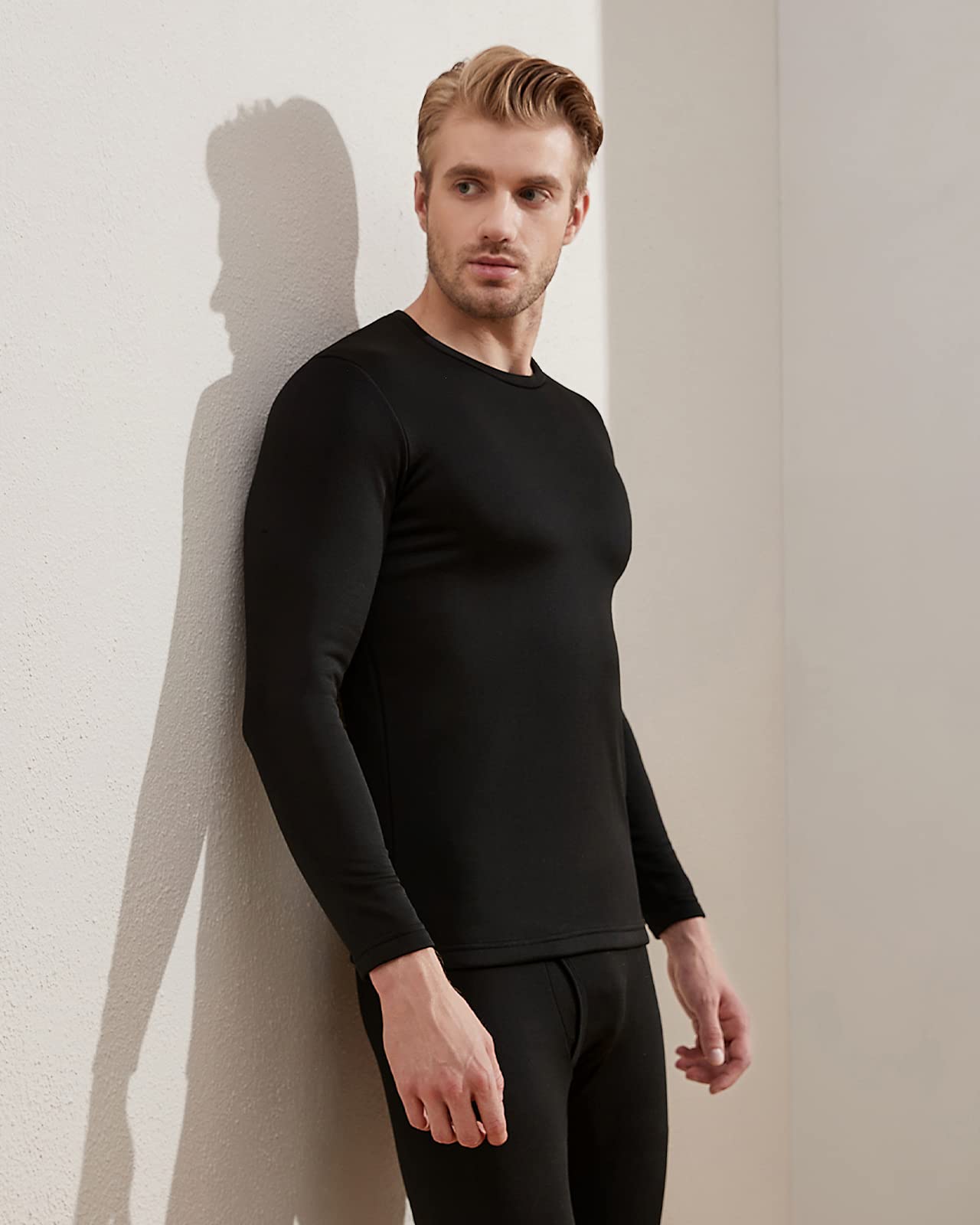 LAPASA Men's Thermal Underwear Top Crewneck Long Sleeve Shirt Base Layer Heavyweight Winter Thermoflux 300 M26 Large Black