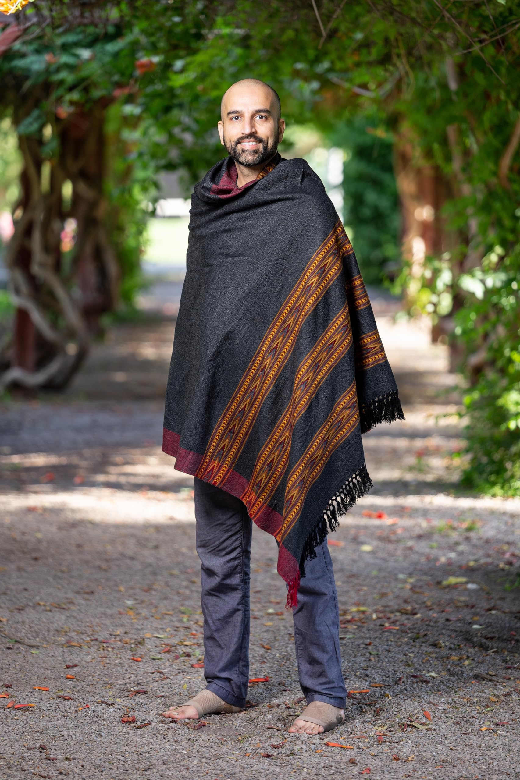 Om Shanti Crafts Meditation or Prayer Shawl or Plain Blanket, Wool Shawl/Wrap, Oversize Scarf. Unisex (Dark Grey)