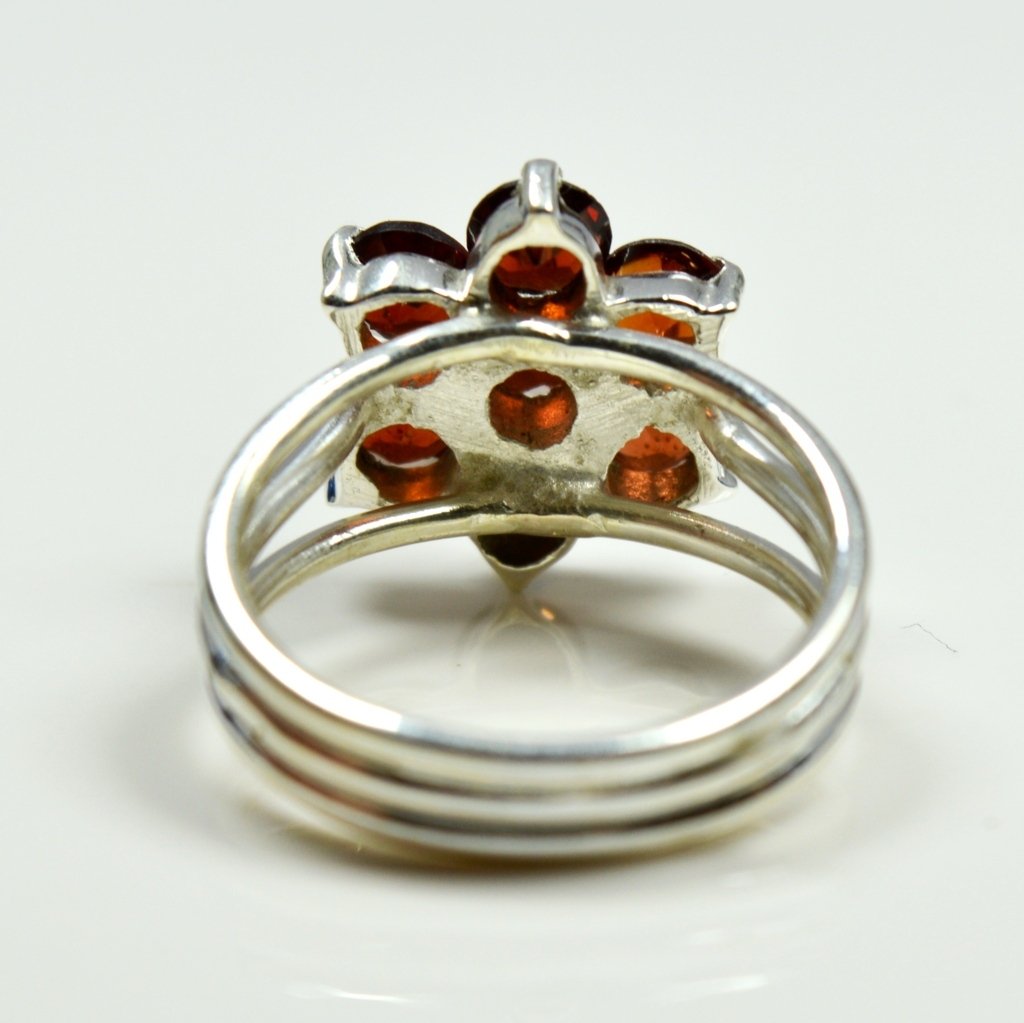 Gemsonclick Natural Garnet Ring Round Shape Women Silver Birthstone Handcrafted Ring Ring Sizes 4 To 13