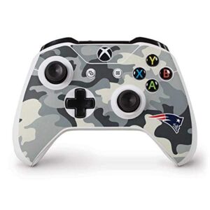 skinit decal gaming skin compatible with xbox one s controller - officially licensed nfl new england patriots camo design