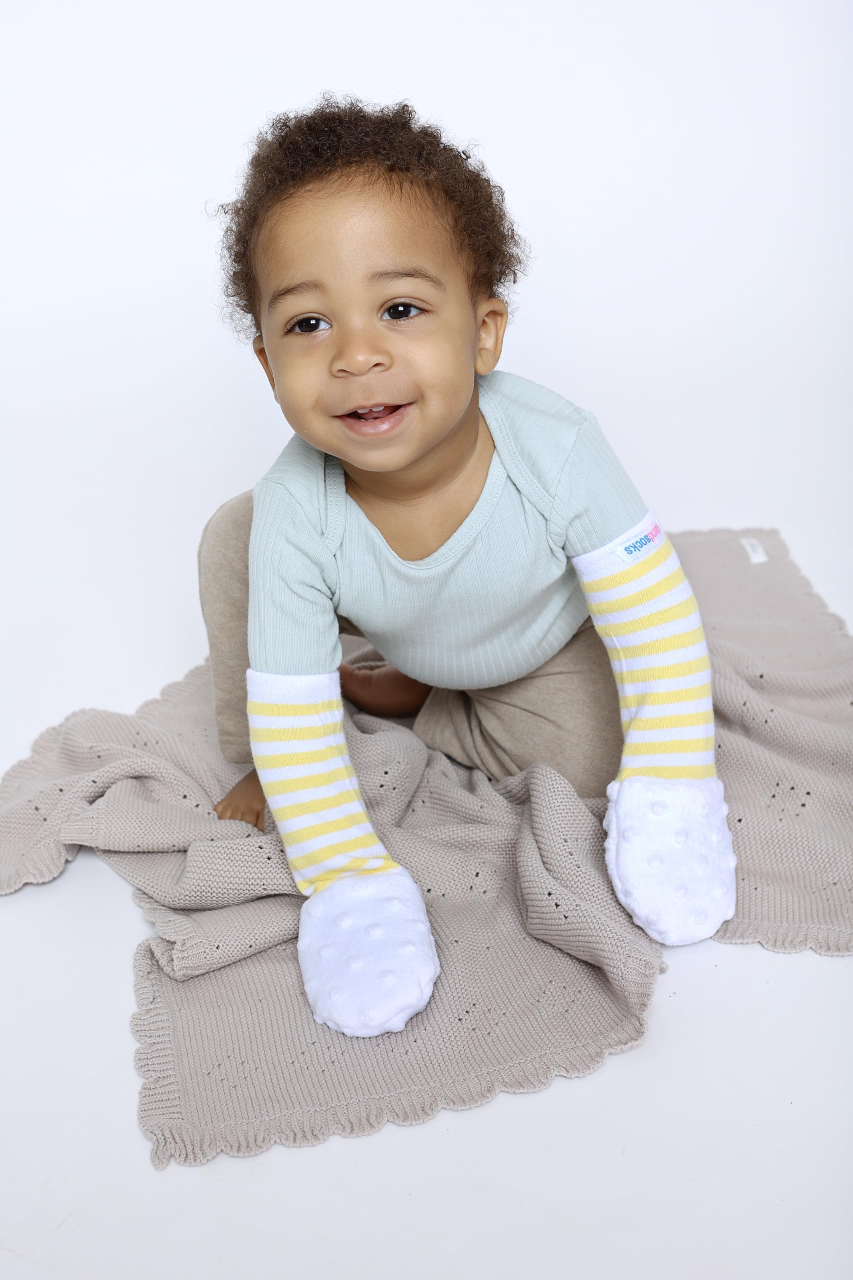 Handsocks Plushy Stay On Strap-Free No-Scratch & Warmth Mittens (Medium 6-12 Months. Bicep Size Should be Bicep 5.0"-8.0"), Olivia (Grey/Yellow Elephant) - One Pair