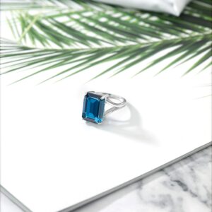 Gem Stone King 925 Sterling Silver London Blue Topaz Solitaire Ring For Women (9.50 Cttw, Emerald Cut 14X10MM, Gemstone Birthstone, Available In Size 5, 6, 7, 8, 9)