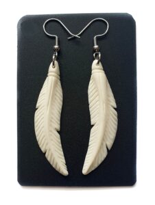 swimmi 2.4 inch bone feather earrings, hand craved feather bone earrings, handmade dangle drop hook bone jewelry fa026