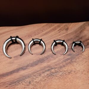 Zaya Body Jewelry 6g 8g 10g 12g Steel Pinchers for Ears Septum Horseshoe Gauges