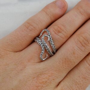 FashionJunkie4Life Sterling Silver Octopus Tentacles Wrap Ring, Sizes 6-10 (6)