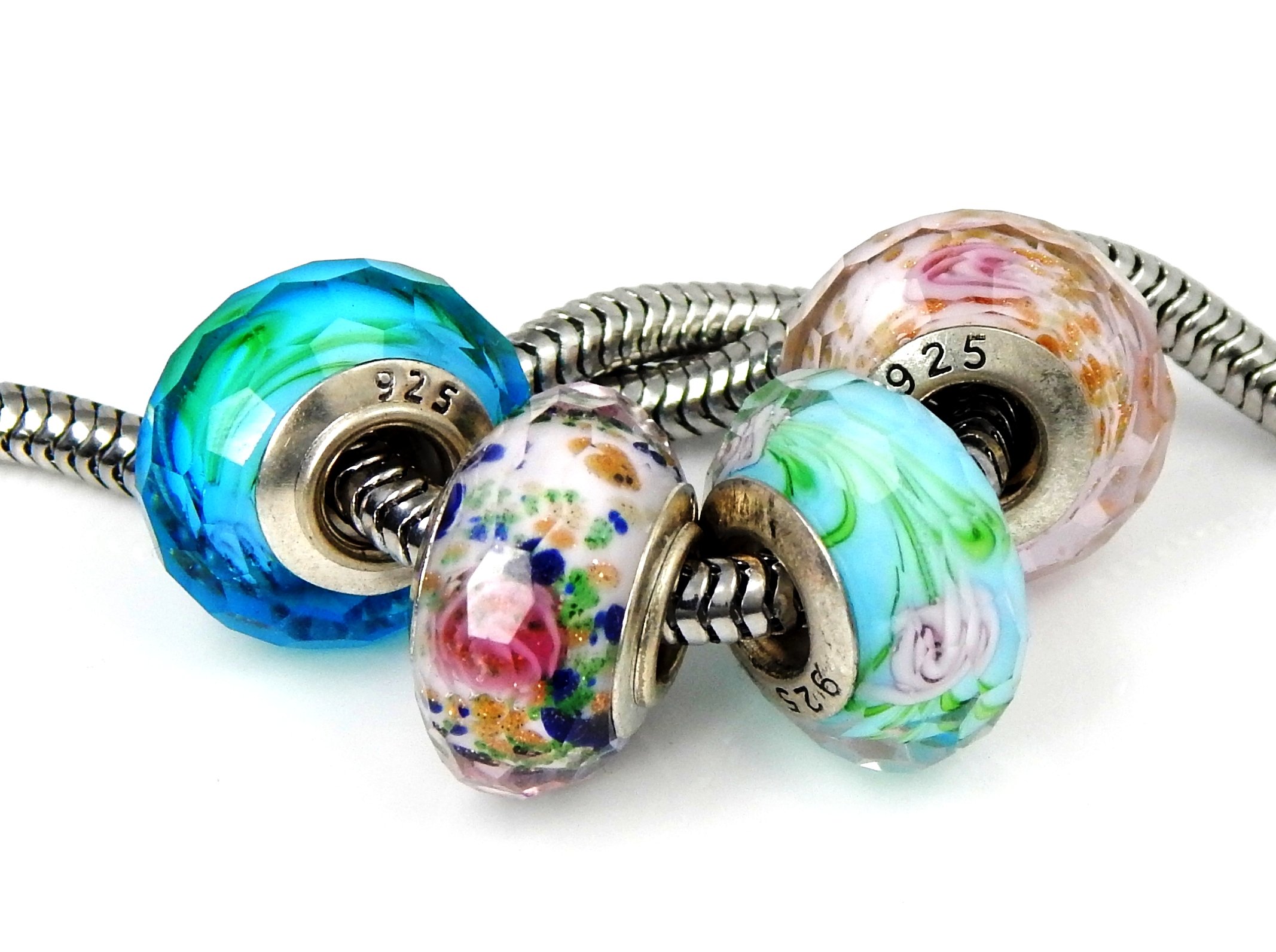 Comelyjewel Set of 4 Handmade Faceted Murano Glass Charm Bead with Roses for Charms Bracelets