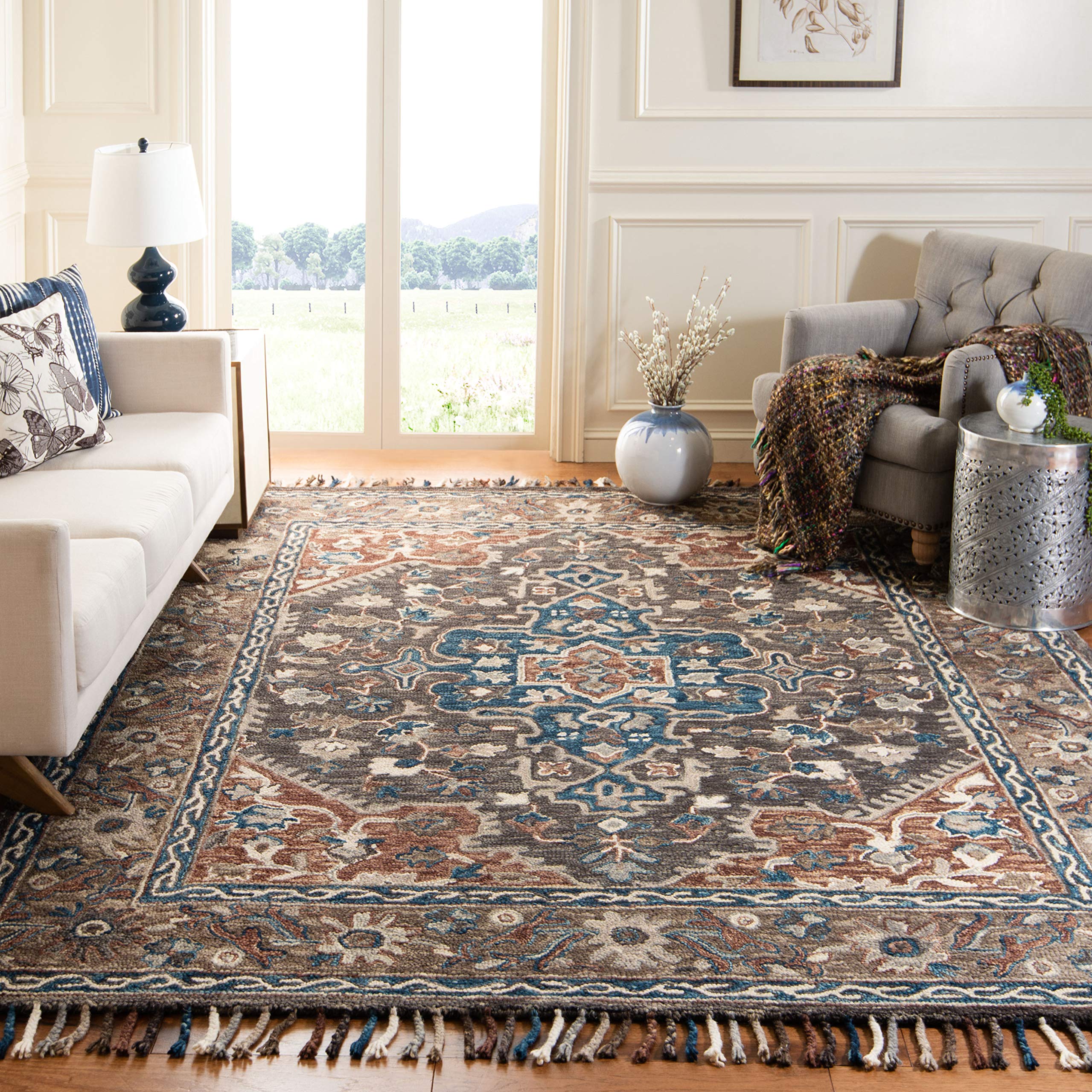 SAFAVIEH Aspen Collection Area Rug - 8' x 10', Charcoal & Light Brown, Handmade Boho Braided Tassel Wool, Ideal for High Traffic Areas in Living Room, Bedroom (APN112A)