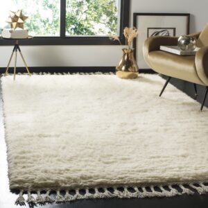 safavieh casablanca collection area rug - 8' x 10', ivory, hand-knotted tassel new zealand wool, 1.8-inch thick ideal for high traffic areas in living room, bedroom (csb150a)