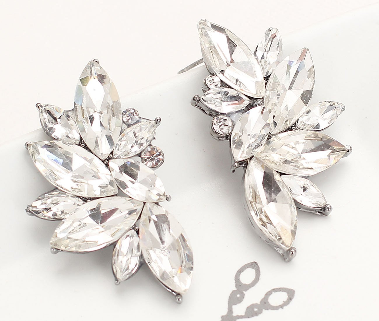 Art Deco Antique Vintage Style Clear Bridal Wedding Formal Rhinestone Cluster Earrings