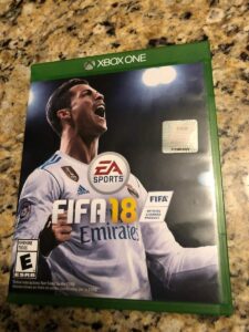 fifa 18 limited edition (xbox one) - exclusive offer ( 500 ultimate team points included )