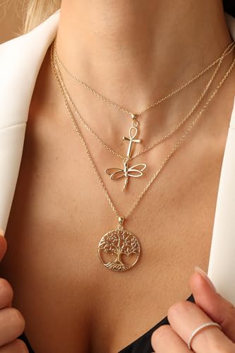 Wishrocks Dragonfly Insect Charm Pendant Necklace Jewelry for Women in 14k Yellow Gold Over Sterling Silver Along with 18" Silver Chain