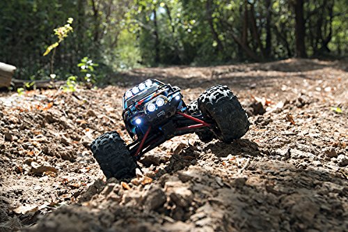 Traxxas 72054-5 1/16 Summit: 4WD Extreme Terrain Monster Truck with TQ 2.4GHz Radio System