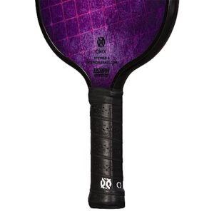 Onix Graphite Stryker Pickleball Paddle Features Oversized, Nomex, Paper Honeycomb Core, and Graphite Face