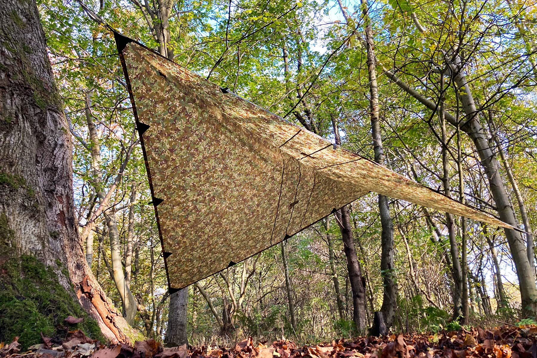 DD Hammocks - DD Tarp 3.5 x 3.5 - MC (11.5ft x 11.5ft) - 100% Waterproof Lightweight & Multifunctional Large Camo Rainfly Tarp Tent Shelter for Camping Bushcraft & Hiking Adventure