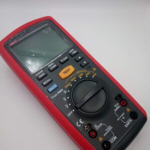 UNI-T UT505A Handheld Digital Insulation Resistance Tester 6000-count True RMS 50V/100V/250V/500V/1000V Low Resistance (Ω) 0.01Ω~20.00kΩ Short Circuit Current <2mA