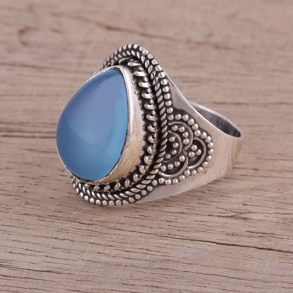 NOVICA Artisan Handmade Chalcedony Cocktail Ring Sterling Silver Blue India [crownbezel 0.7 in L x 0.8 in W x 0.3 in H Band Width 3 mm W] ' Charismatic Blue Charm'