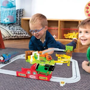 Thomas and Friends Big Loader — Motorized Thomas the Train Set — Includes Thomas the Train, Percy the Train, and Terence the Tractor — Girls and Boys Ages 3 Years and Up